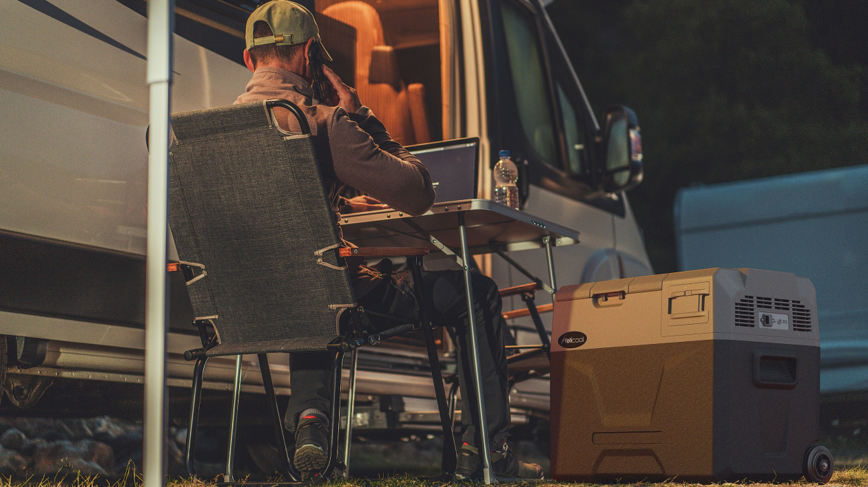 Dobrze mieć je pod ręką. Lodówki Yeticool z akumula­torem