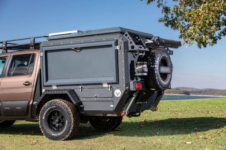 CRAWLER CMP 190 PICKUP CARAVAN