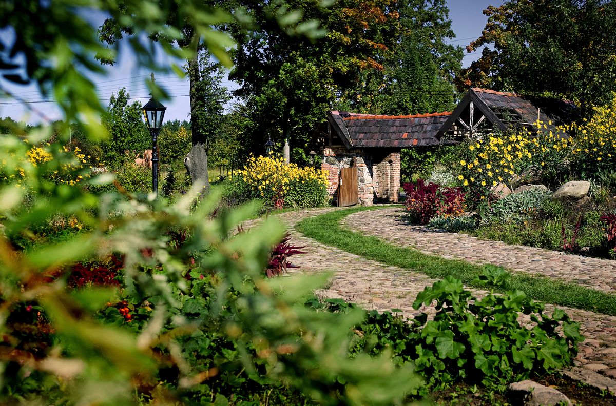 Stary Folwark Lipinki Łużyckie - Polska