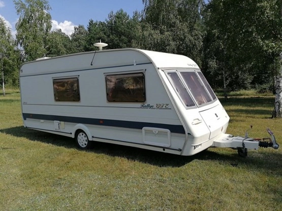 Przyczepa kempingowa Compass Rallye GTE 500/4 4-osobowa z...
