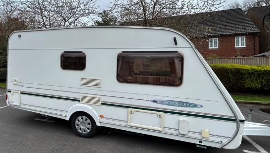 SWIFT Abbey Freestyle 470 se