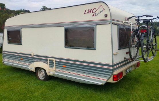 LMC 495 z solarami