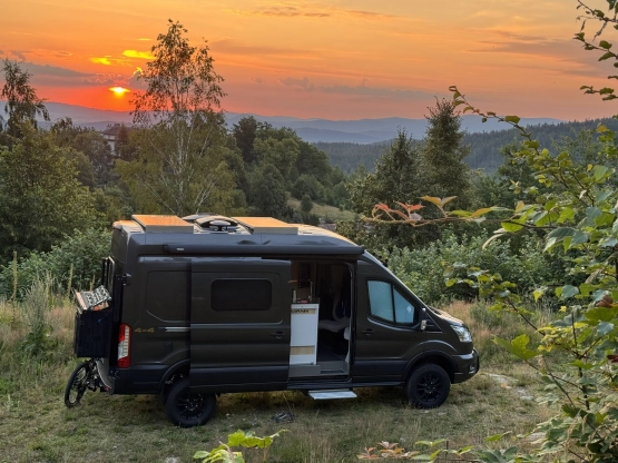 Ford Transit MK9 AWD Kamper Wyprawowy 4x4 Karmann Dexter 570 Randger