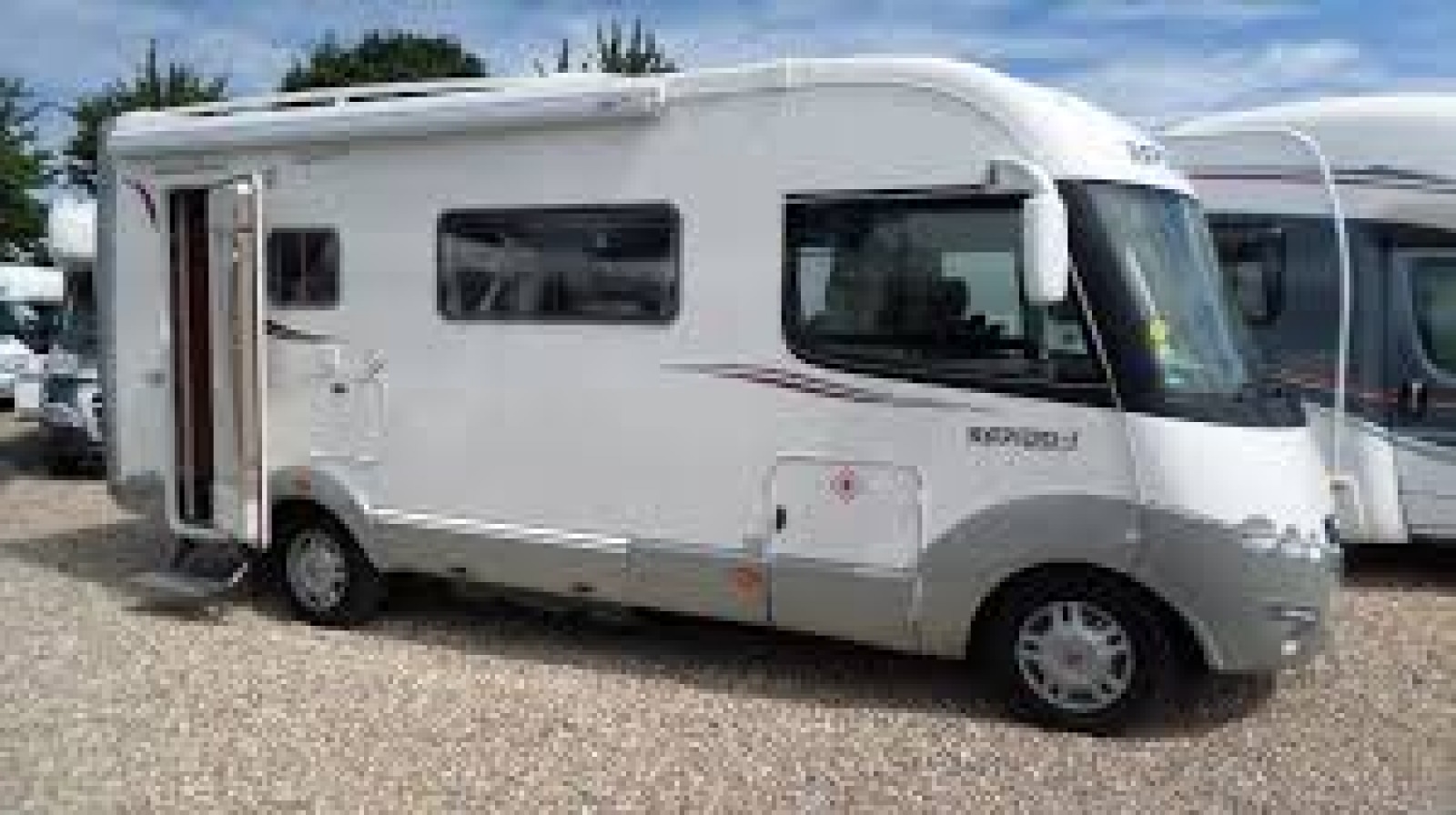 FIAT RAPIDO 9048
