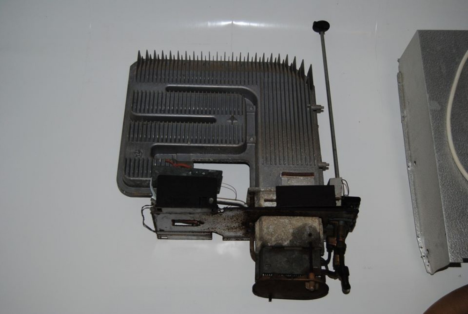 KEMPING SZROT Kompletne ogrzewanie TRUMATIC SL 3002 Sprawne