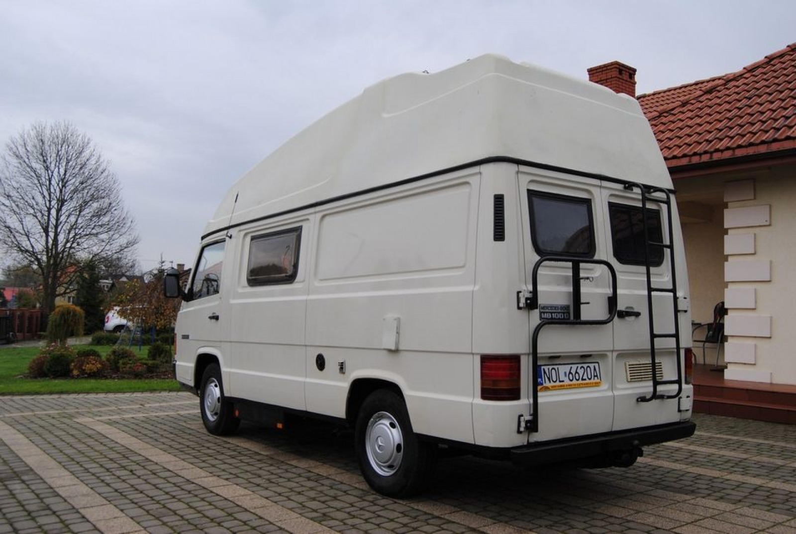 MERCEDES MB100 Kamper Zarejestrowany! Sprawny! Klasyczny! Oryginalny!