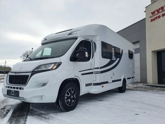 Kamper Knaus 700 EB 2020 wersja zimowa z piekarnikiem i opuszczanym...