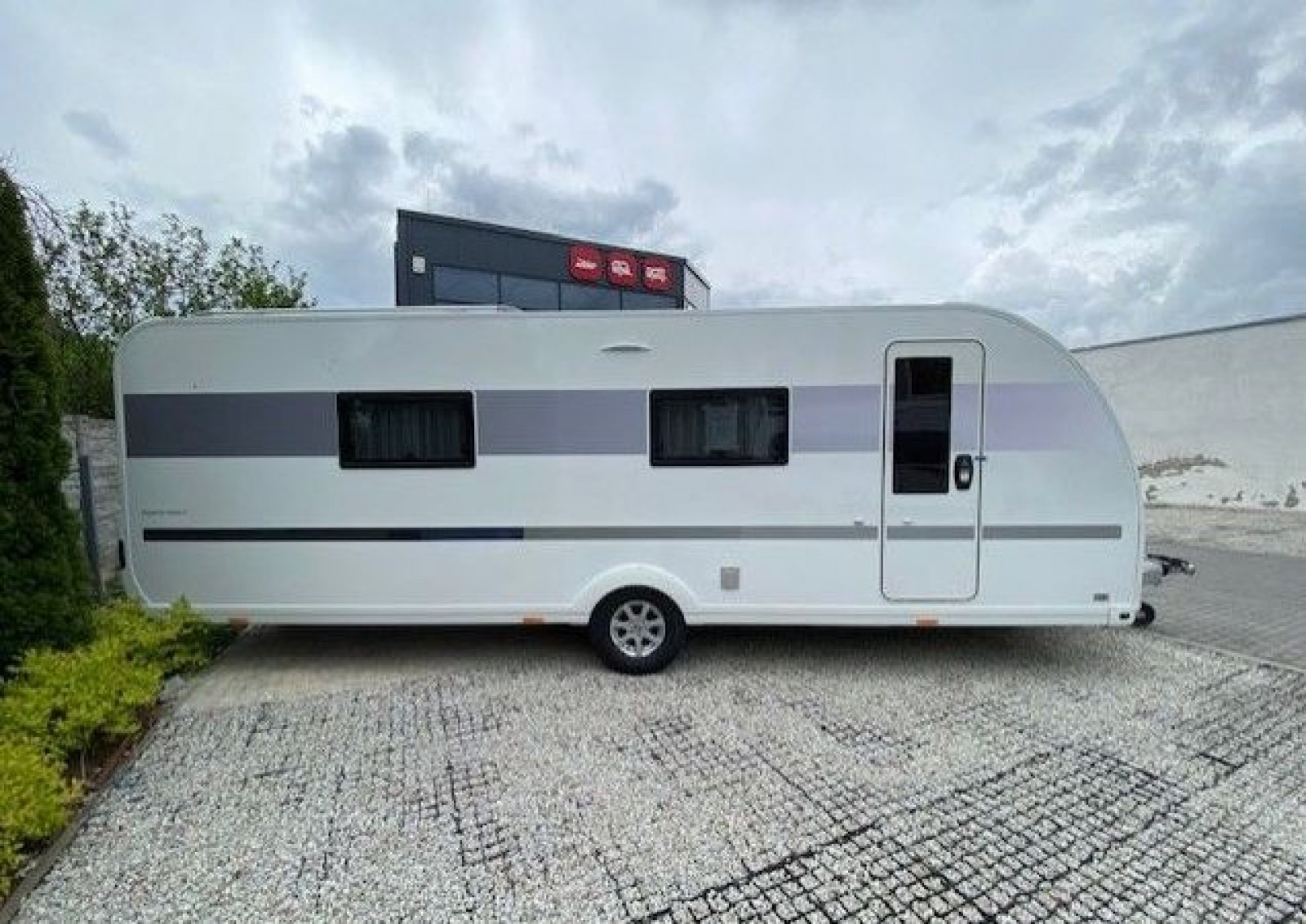 Nowa Przyczepa Kempingowa Adria ALPINA 663 HT Nowa Przyczepa Kempingowa Adria ALPINA 663 HT