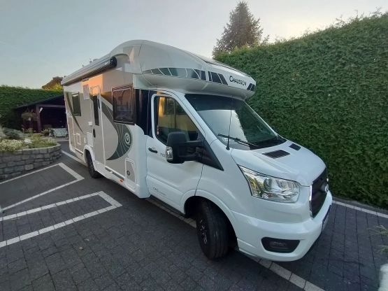 Ford Chausson 720