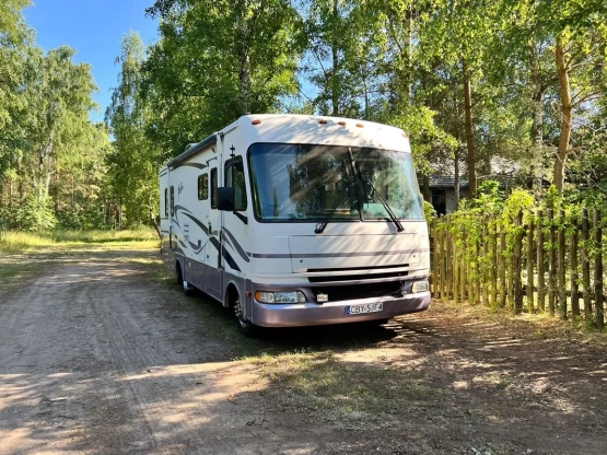 Fleetwood Fiesta 26Y RV