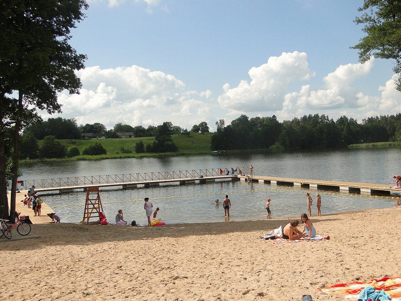 Najlepsze plaże na Mazurach – rankingi